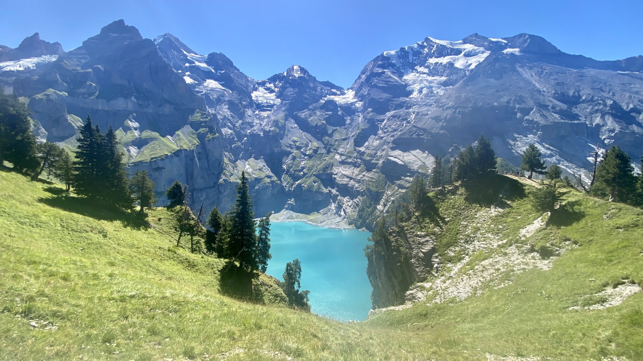 Oeschinensee, Switzerland: Easy Day Trip from Interlaken! – Aplins in ...