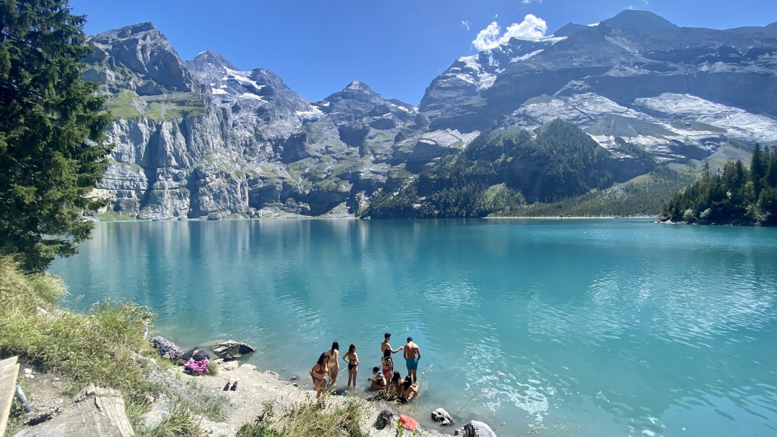 Oeschinensee, Switzerland: Easy Day Trip from Interlaken! – Aplins in ...