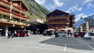 Ultimate Guide to Zermatt, Switzerland – Aplins in the Alps